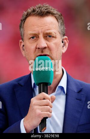 Presenter Mark Pougatch during the Emirates FA Cup Semi Final match at ...