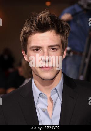Xavier Samuel Premiere of 'The Twilight Saga: Eclipse' at Kinepolis ...