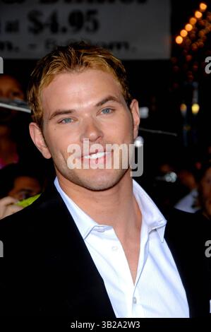 Kellen Lutz at the premiere of "Twilight Saga: New Moon" at the Mann ...