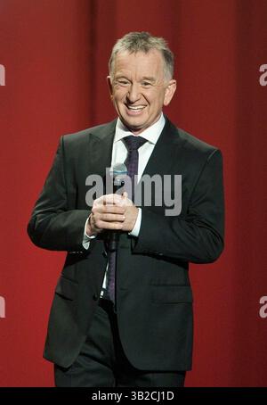 Nov 14, 2009 - Calgary, Alberta, Canada - (L-R) GABRIELLE MILLER and TARA SPENCER-NAIRN receive ...