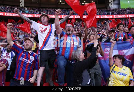 London, UK. 26th Apr, 2025. A Crystal Palace tifo during the Emirates ...