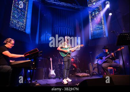 Glasgow, 27th April 2025 Jah Wobble & The Invaders of the Heart ...