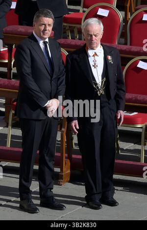 Vatican, Vatican. 26th Apr, 2025. Matteo Renzi (l) attends the funeral ...
