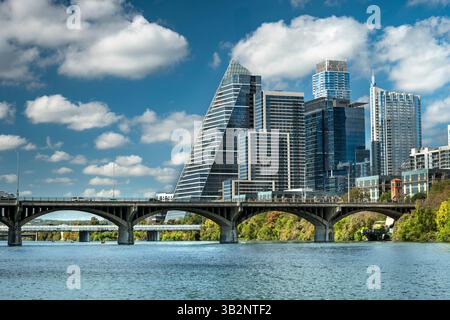 Austin Texas skyline over Colorado River and Congress Bridge Stock ...