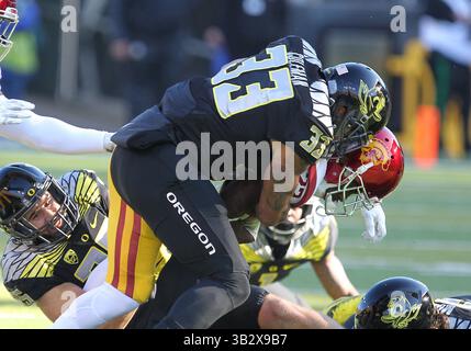 EUGENE, OR - NOVEMBER 22: Oregon Ducks defensive back Jadon Canady (22 ...