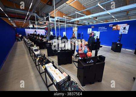Brussels, Belgium. 28th Apr, 2025. This illustration picture shows the ...