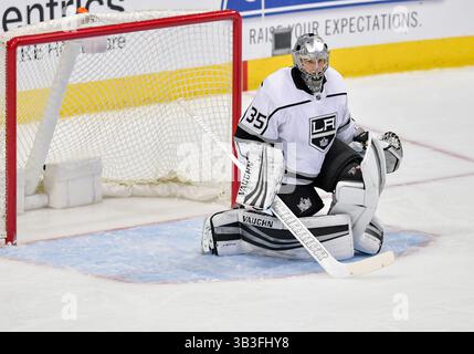 Los Angeles Kings goaltender Darcy Kuemper (35) blocks a shot during an ...