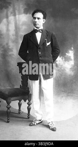 Italian stage and film actor Giovanni Grasso, 1950s Stock Photo - Alamy