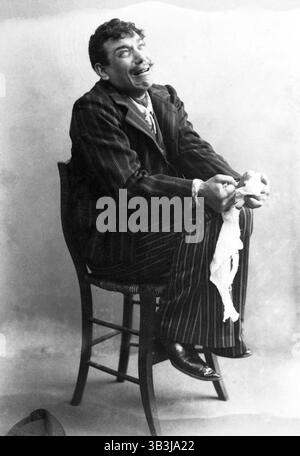 Italian stage and film actor Giovanni Grasso, 1950s Stock Photo - Alamy