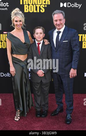 Louis D'Esposito mit Ehefrau Christine D'Esposito bei der Weltpremiere ...