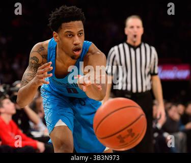 Georgetown guard Jahvon Blair (0) makes a jump shot against Creighton ...