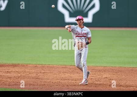 Alabama Crimson Tide Justin LeBron (1) bats during an NCAA baseball ...