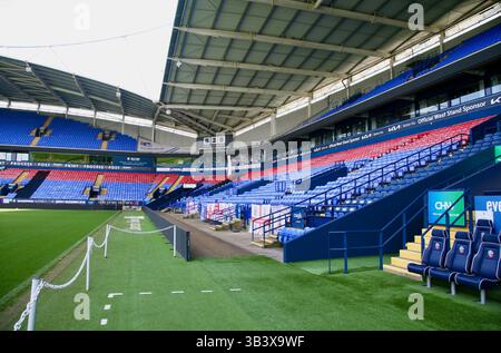 Ground View inside the Stadium corner flag emblem during the Leeds ...