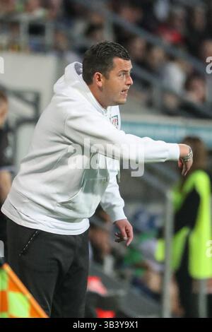 FSV Frankfurt Trainer Tim. Görner fotografiert beim Fußball Testspiel ...