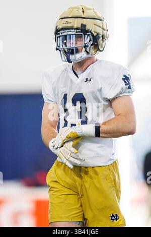 South Bend, Indiana, USA. 19th Jan, 2018. Wisconsin defenseman Tyler ...