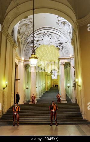 scala regia by gian lorenzo bernini, palazzo apostolico, 1900-10 Stock ...