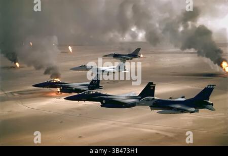 Feb. 15, 1991 - Kuwait - A US Army M-1A1 Abrams main battle tank from ...