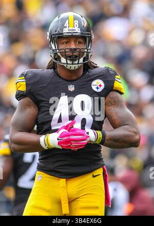 Pittsburgh Steelers linebacker Bud Dupree (48) goes through drills with ...