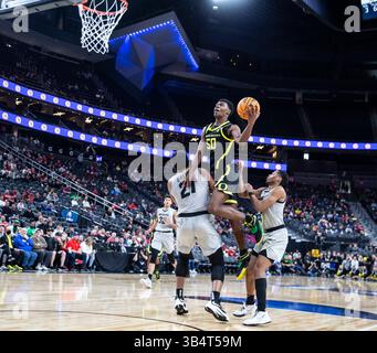 Oregon forward Eric Williams Jr. (50) during the first half of an NCAA ...