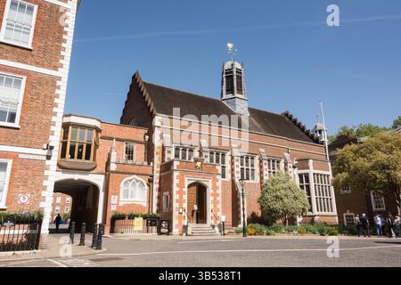 The Dining Hall, The Honourable Society of Gray's Inn, London, England ...