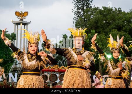 Sajojo dance from Papua. This dance depicts the joy, togetherness and ...