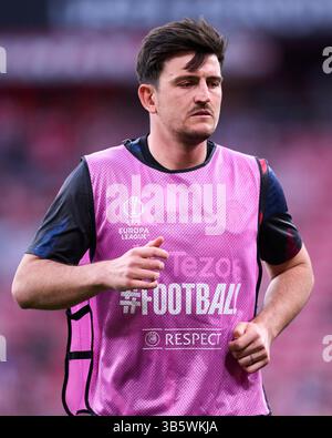 Harry Maguire of Manchester United warms up ahead of the Premier League ...