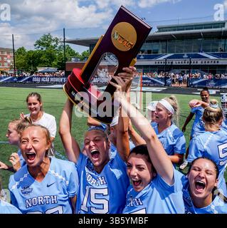 Boston College players celebrate a come-from-behind win against North ...