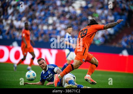 Janik Bachmann (FC Schalke 04 #14), Freisteller, Portrait / Portr?t, SV ...