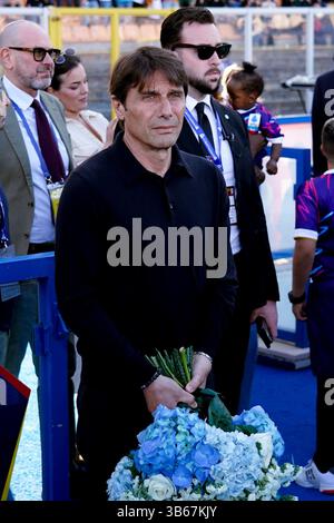 Naples, Italy. 03rd May, 2025. Alex Bertani receives the Micheluzzi ...