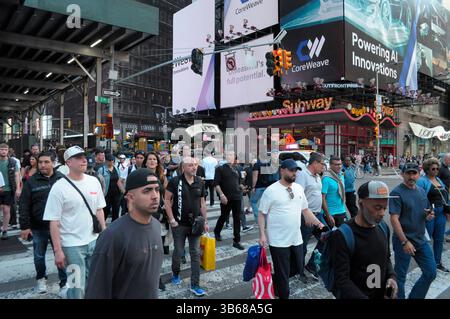 People walk in Times Square, Manhattan, New York City Stock Photo - Alamy