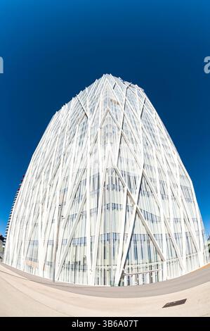 Diagonal Zero Zero, also known as Torre Diagonal One, designed by Emba ...