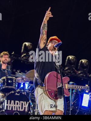 Musician Hardy (Michael Hardy) during the Country Thunder Music ...