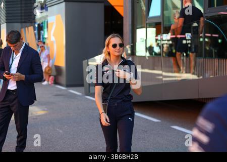 Sarah Fasey (GBR) Oracle Red Bull Racing Comunication Stock Photo - Alamy