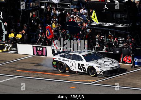 Tyler Reddick makes a pit stop during the NASCAR Daytona 500 auto race ...