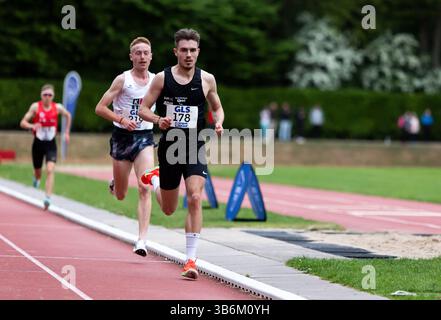 Auf dem Weg zum Deutschen 10km-Meistertitel der Frauen: Esther Pfeiffer (D?sseldorf Athletics ...