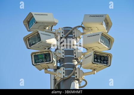 Überwachungskameras, Wiesbaden, Hessen, Deutschland *** Surveillance ...