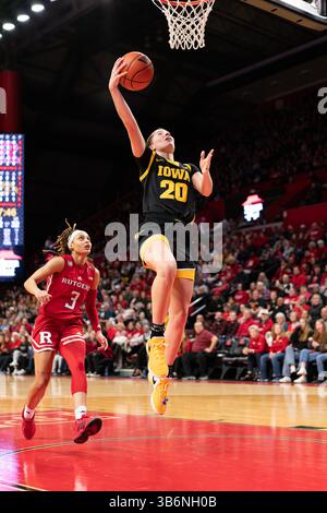 Iowa guard Kate Martin (20) defends against Florida Gulf Coast guard ...