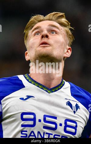 Martin Frese of Verona seen in action during the Serie A Enilive 2025 ...