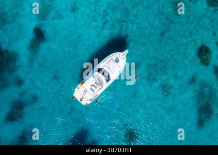Aerial view of Tropical sea with white beach and coral reef at Lipe ...