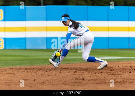 May 4, 2025: UCLA's Kate Blunt (44) warms up before a game against ...