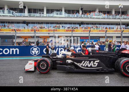 Driver Parade with F1 Lego Model Car 1:1 during Formula 1 Crypto.com ...
