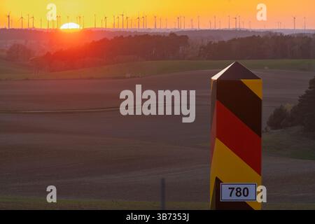 Border posts on the Polish-German border Stock Photo - Alamy