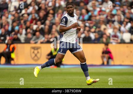 Kevin Danso of Tottenham Hotspur during the Emirates FA Cup Third Round ...