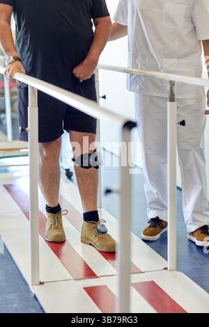 Gait neurorehabilitation device for people who suffer from drop foot as ...