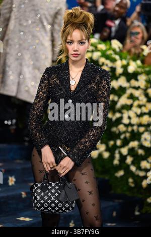 Lalisa Manobal, known as Lisa attends the 83rd annual Golden Globe ...