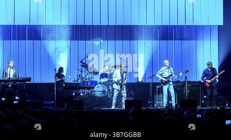 Andrew Roachford (keyboarder), Tim Howar (singer), Andrew Roachford ...