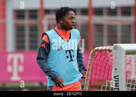 Wisdom Mike (FC Bayern Muenchen), GER, Training, FC Bayern Muenchen ...