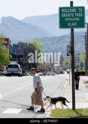 Grants Pass, Oregon. City in Southern Oregon Stock Photo - Alamy