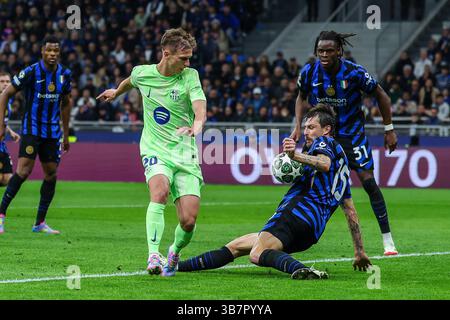 Dani Olmo (FC Barcelona) seen during FC Barcelona’s first training at ...