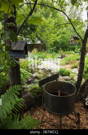 old washing machine in a garden, outdoors Stock Photo - Alamy